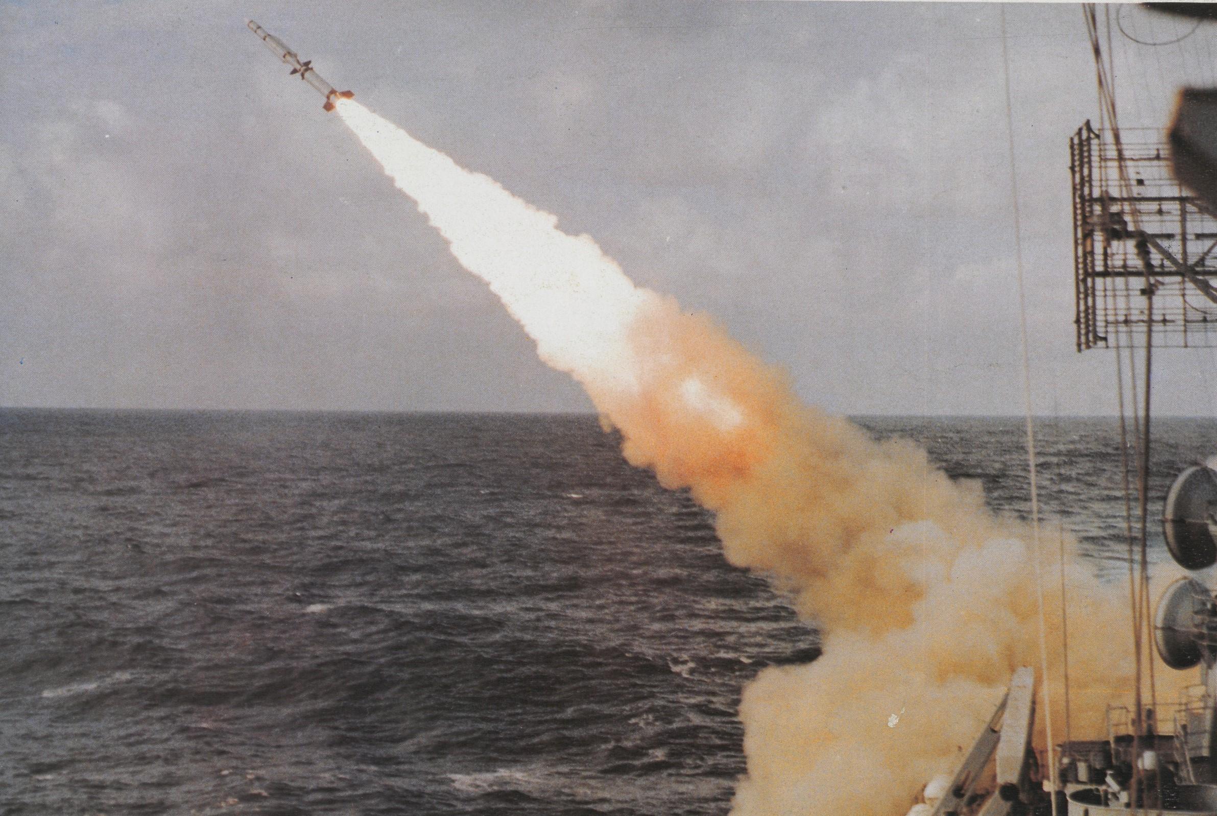 Association historique et amicale des anciens du groupe DCNS - Missile ...
